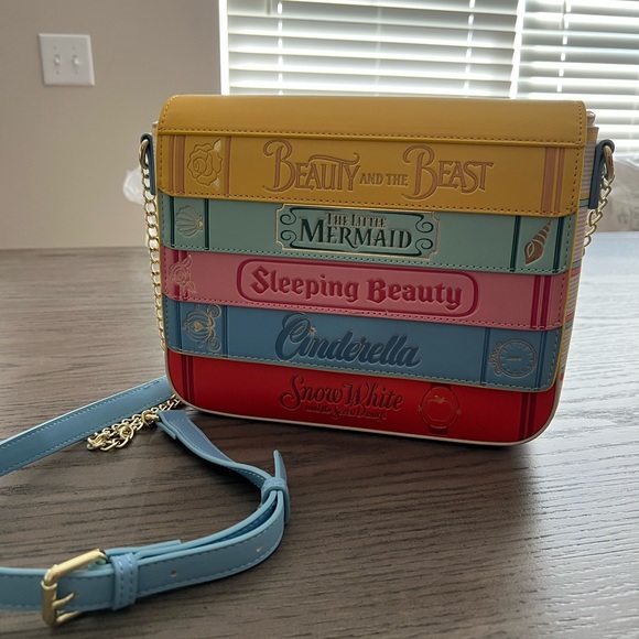 Loungefly | Bags | Disney Princess Books Classics Loungefly Crossbody ...